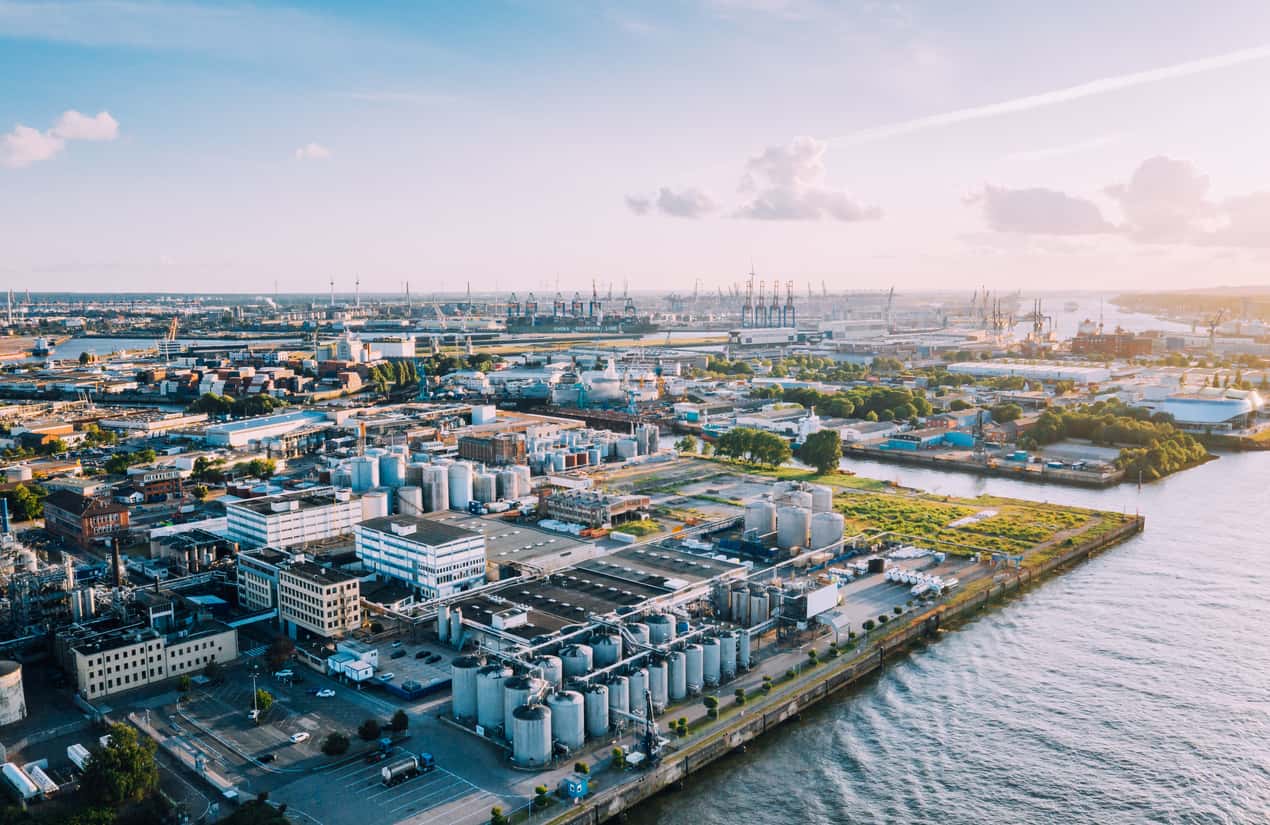 'Industrie krimpt - opvallende tweedeling binnen de sector' – Kunststof ...